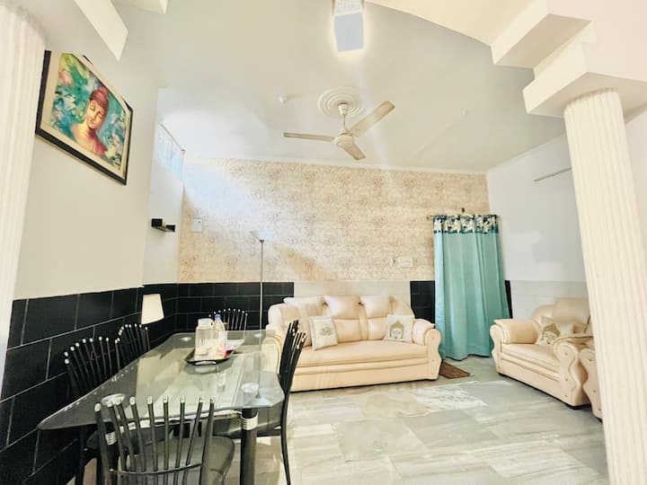 “Harshita Homestay In Kashi” - Varanasi