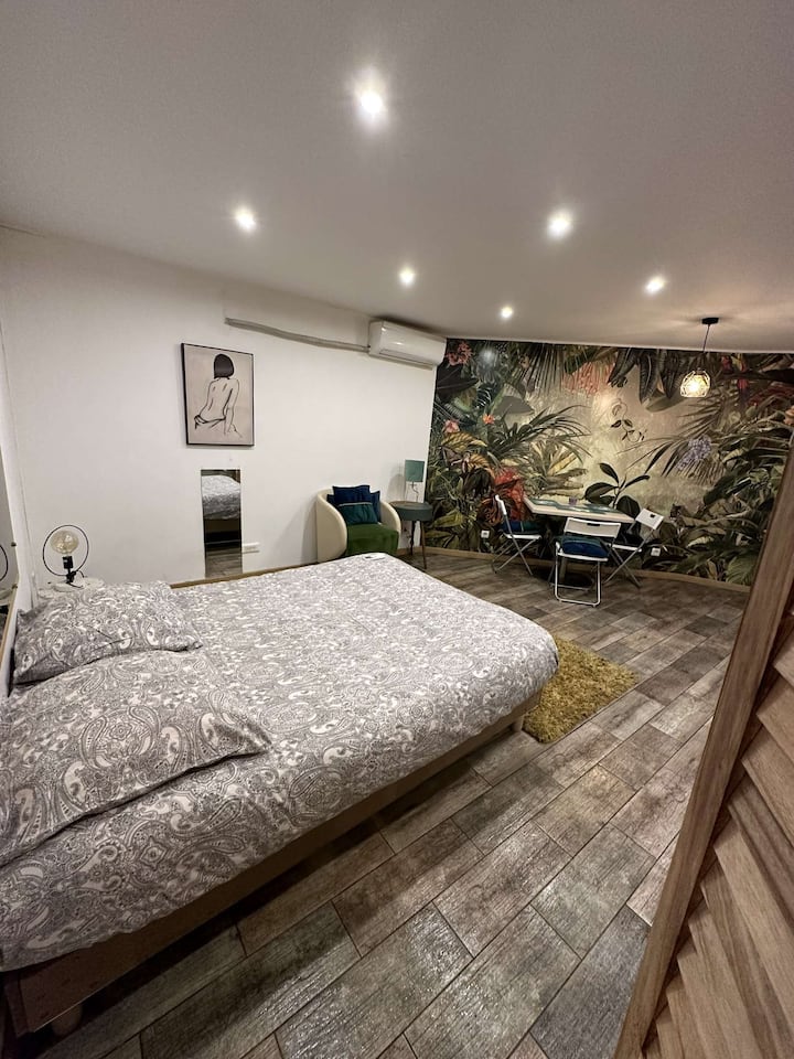 Grand Studio Proche Aixmarseille - Marignane