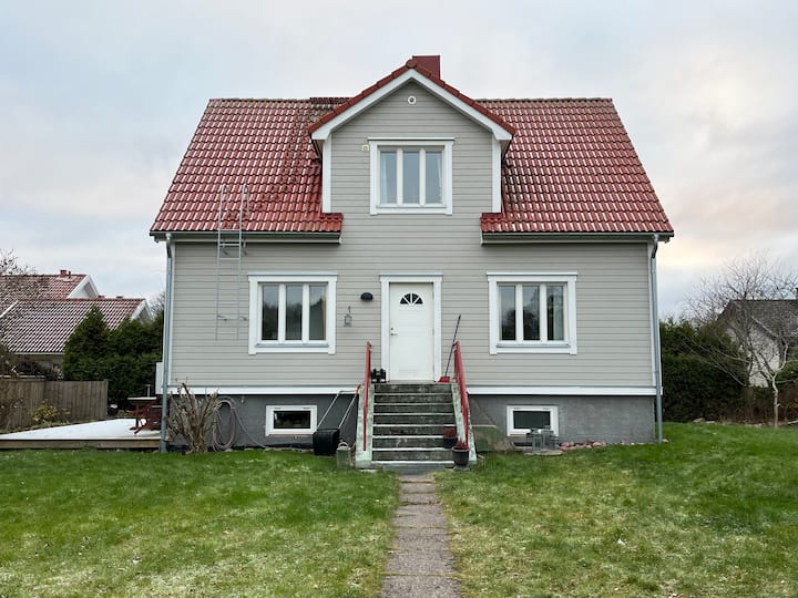 House With Gym & Table Tennis Table - Mariehamn