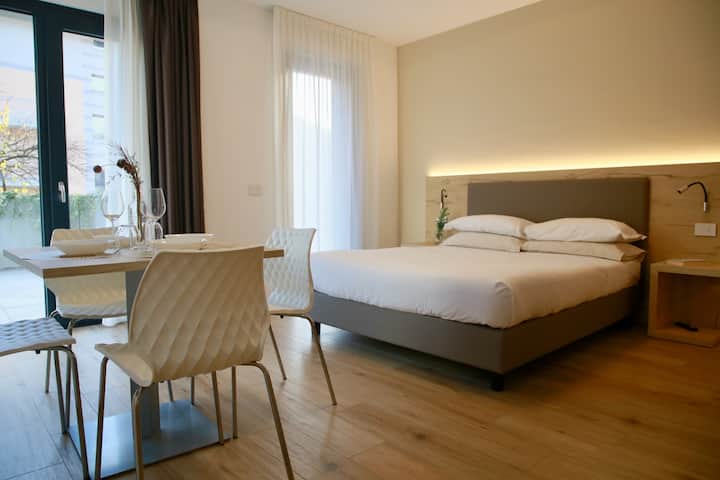 Bernina Suite 6 -Tirano[3 Min Dal Bernina Express] - Tirano