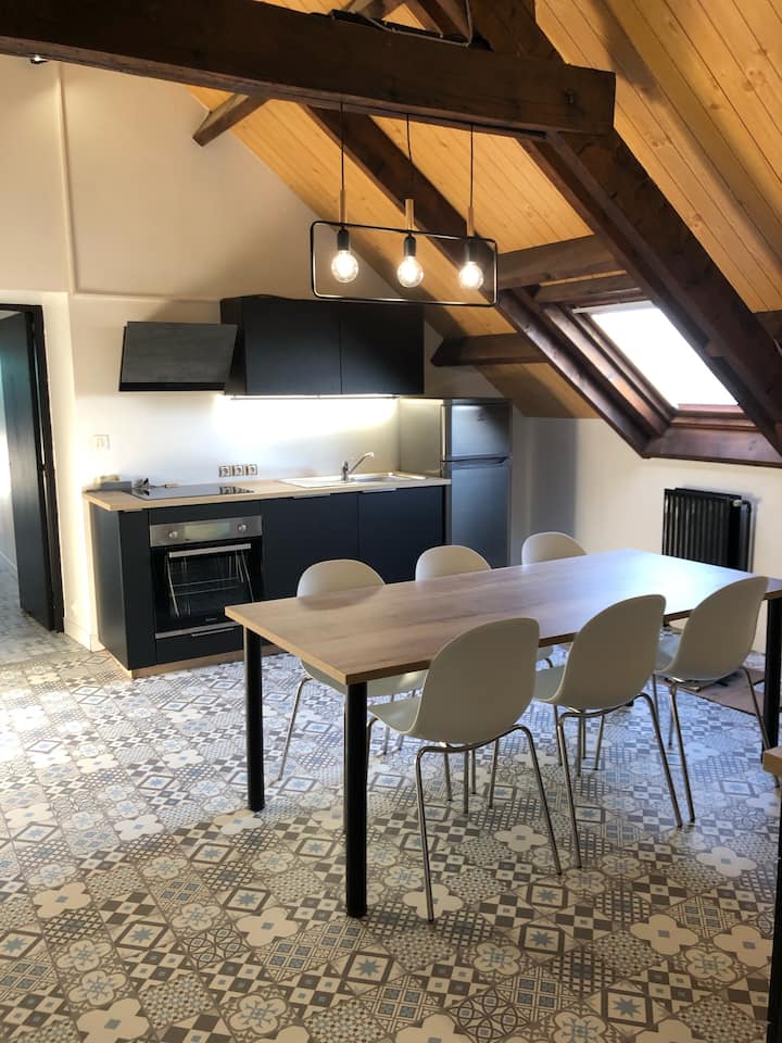 Grand Logement Avec 5 Chambres - La Guerche-de-Bretagne