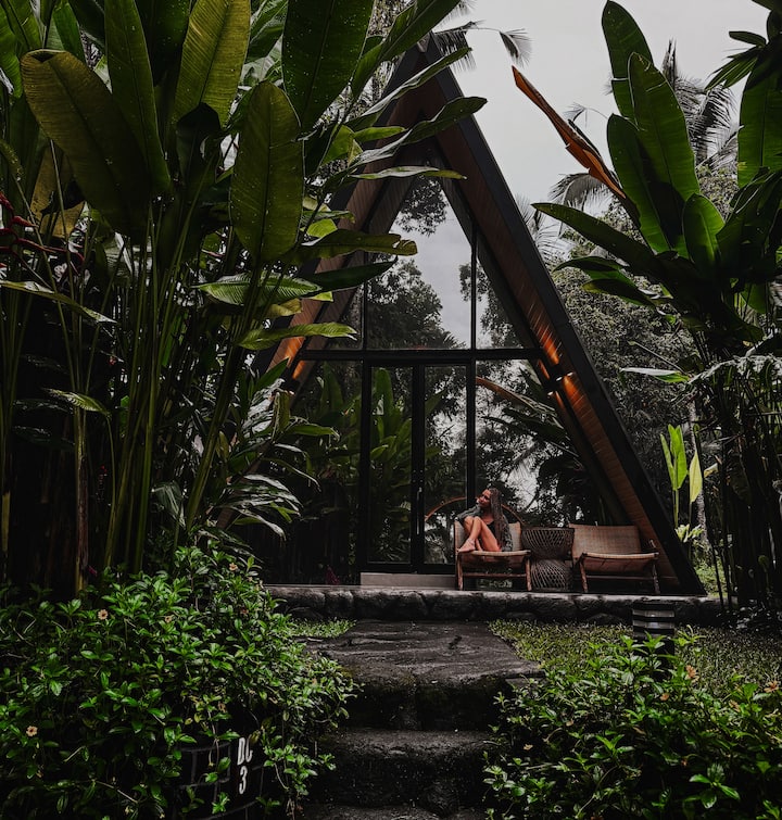 A-frame Jungle Hut W/ Volcano Views+tub – Ubud - Bali