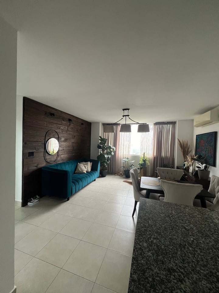 Stunning Apartment In Panama - Panama City