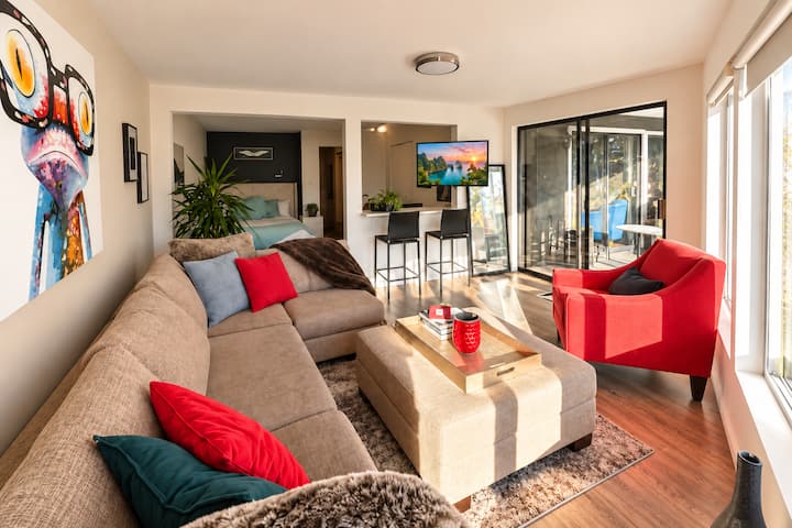 Breathtaking Private Haven | 8 Mins Horseshoe Bay - Horseshoe Bay