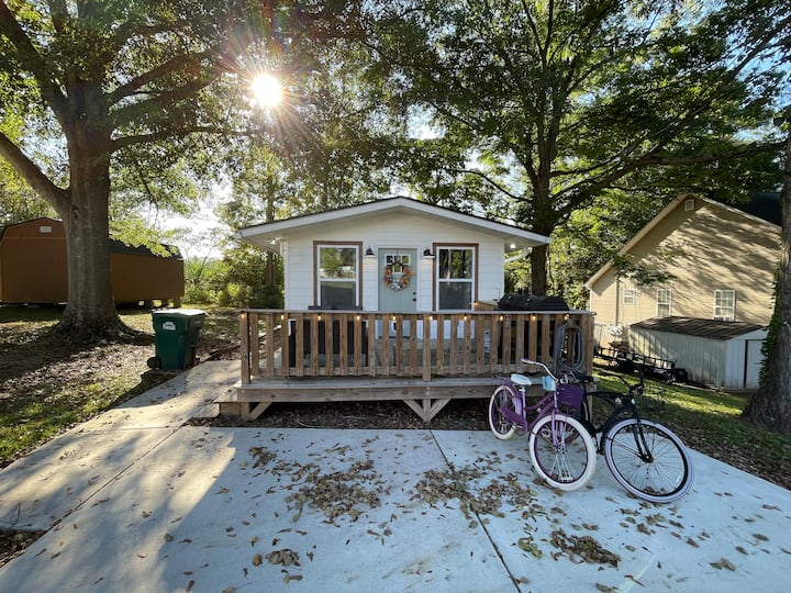 Cutest Bungalow In Carrollton - Carrollton, GA