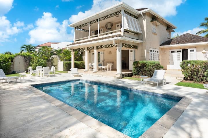 5 Min Walk To Shark's Hole/stylish Villa/sleeps 8 - Barbados