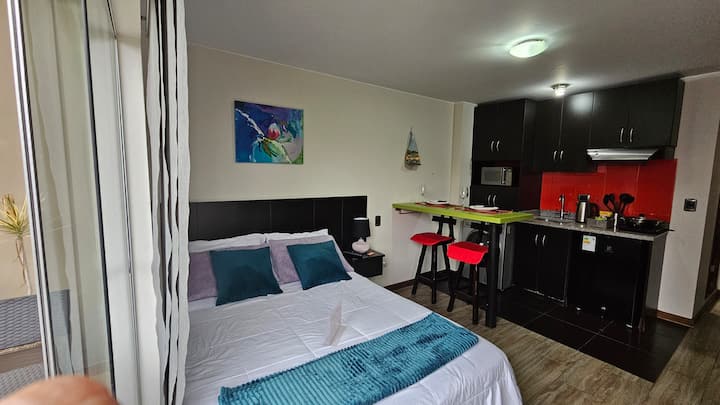 Suite Con Balcón A Pasos Del Malecón Y Larcomar - Peru