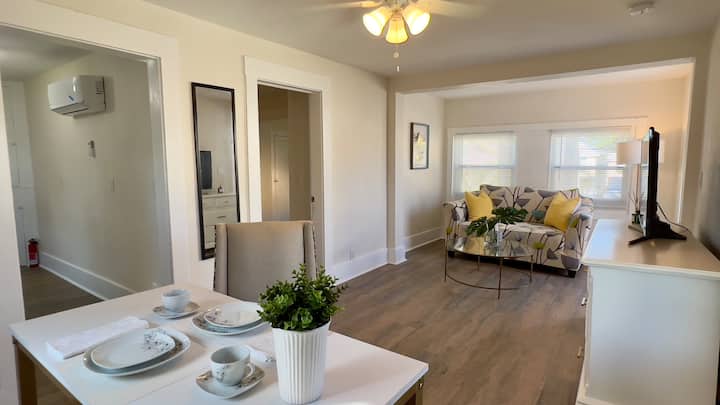 Downtown Bradenton One-bed - Bradenton, FL