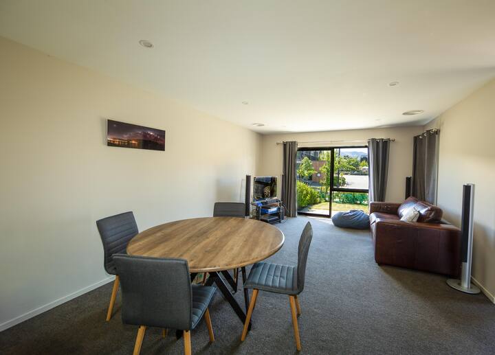 Easy Northlake Getaway - Wanaka