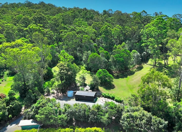 Private Hinterland Cottage- Winery’s & Waterfalls - Gold Coast