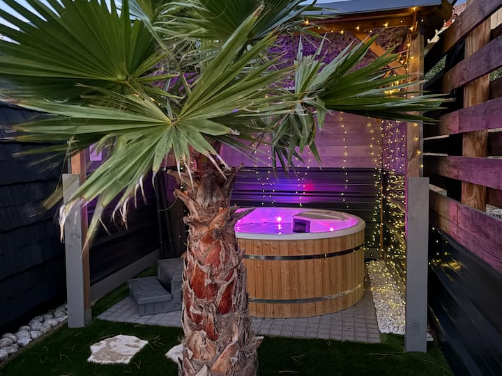 À L’ombre Des Pods «&nbsp;Le Chardonnay&nbsp;& Spa&nbsp;» - Limoux