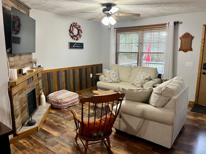Sevierville Smokey Mtn Home - Sevierville, TN