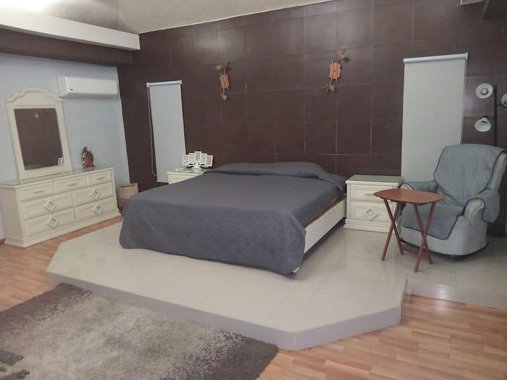 Departamento Cómodo Accesible - 구아델로프