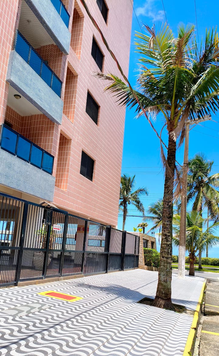 Maravilhoso Apartamento Pé Na Areia. - Praia Grande