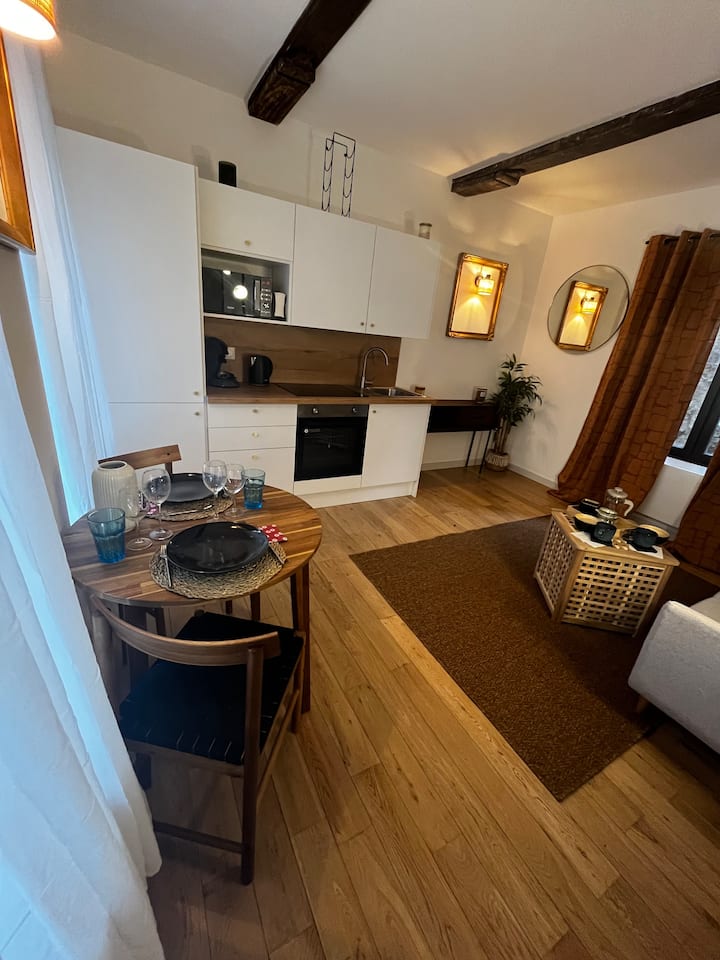 Appart Vieux-lille • Terrasse Privée • 2 Pers - Lille