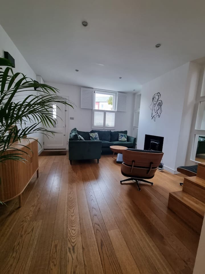 Double Bedroom, Dublin 8. - Dublin