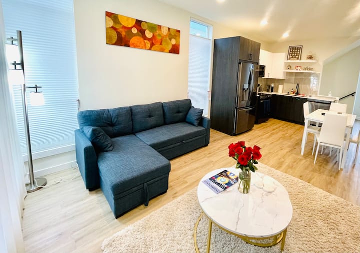 New Seattle Townhome With Lake View And Parking - Seattle