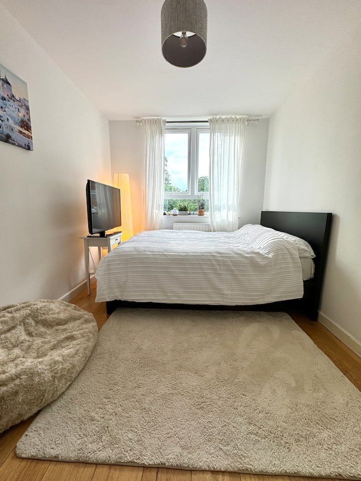 Beautiful And Cozy Room - London, UK