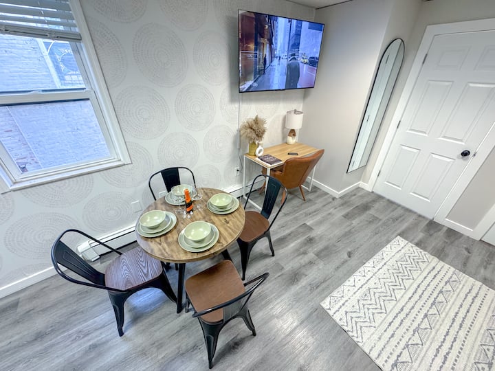 Smart And Modern Central 2br Apt - Bayonne, NJ