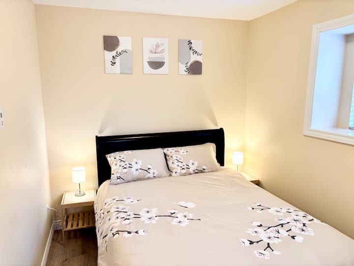Cozy Private 2 Bedroom In Renfrew Heights - Burnaby