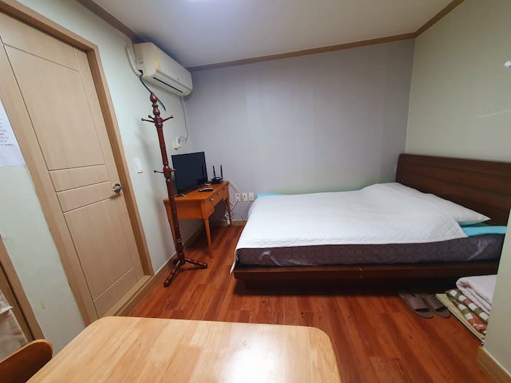 임당동Ass 영남대역 임당역 지하철역 도보로 15분 거리 위생 소독철저 - 진량읍