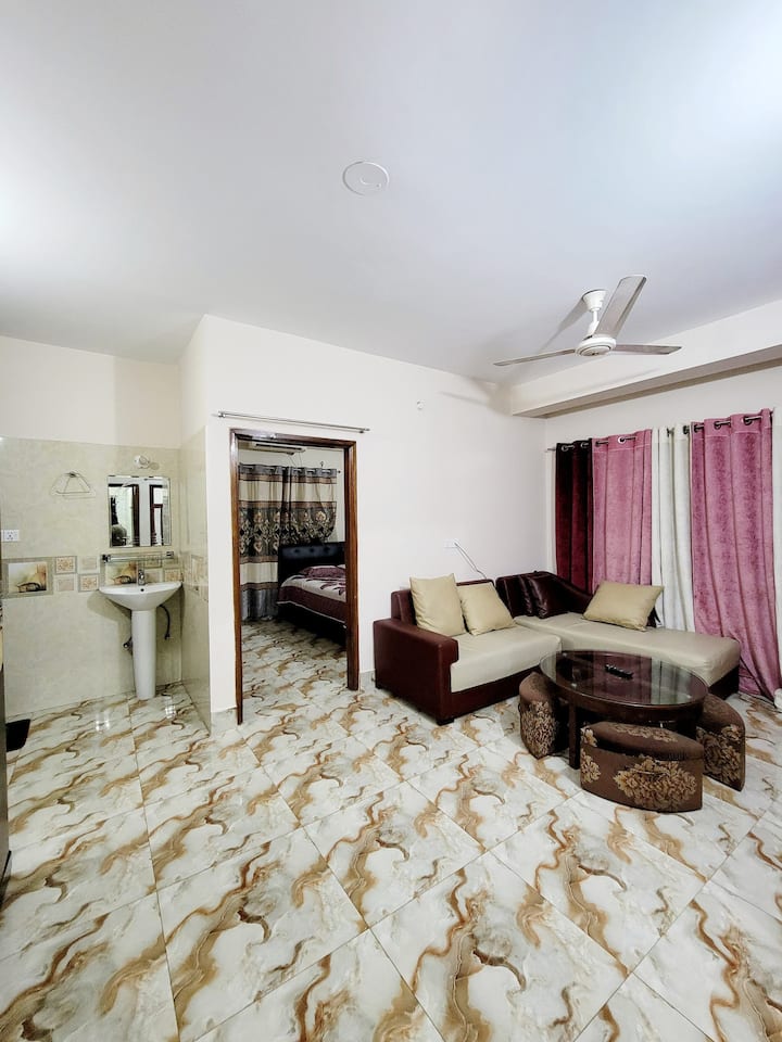 Luxurious Two Bed Flat Airport (Airbnb Superhost) - Dhaka