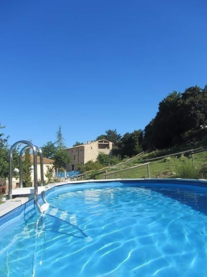 Les Deux Gîtes De La Clémence - Bourdeaux