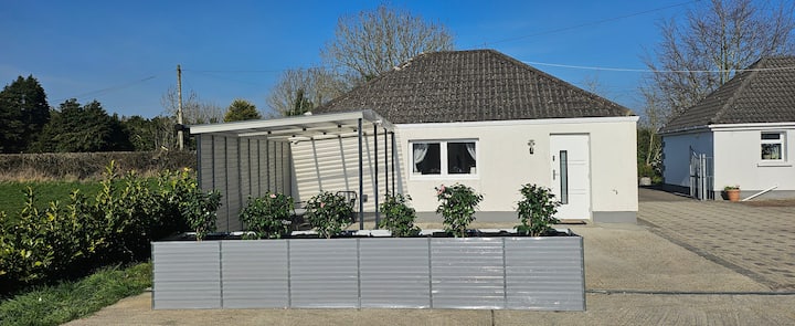 The Small House (Modern House On Navan Outskirts) - Kells