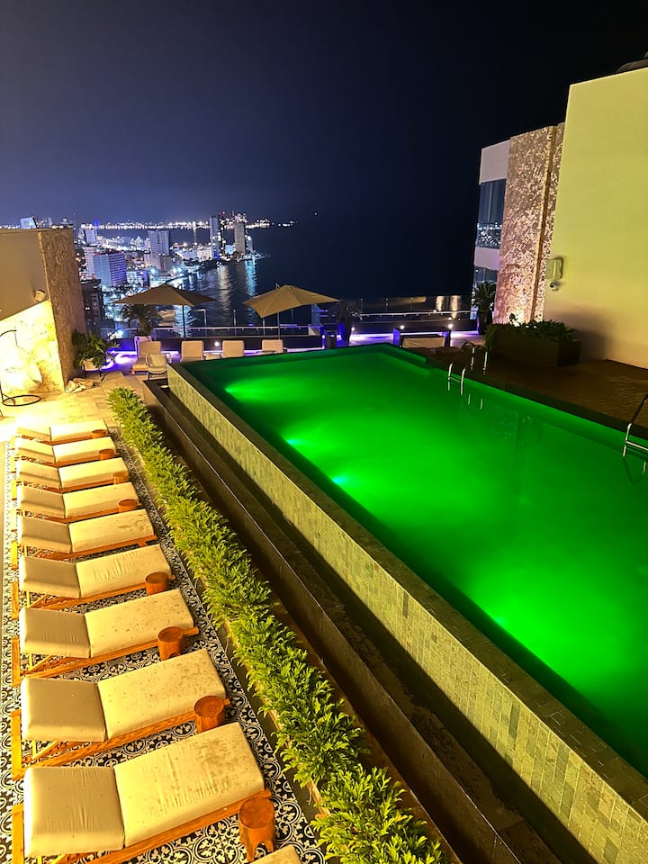 2br Lucero - Beach Condo, ÉLevé Tower - Mazatlán