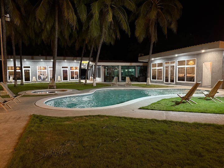 Rancho Las Palmeras Paradise - El Salvador