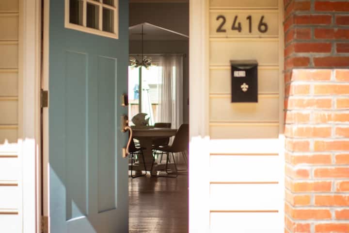 2 Blocks To Beach + Fenced Yard + Pet-friendly - Virginia Beach, VA