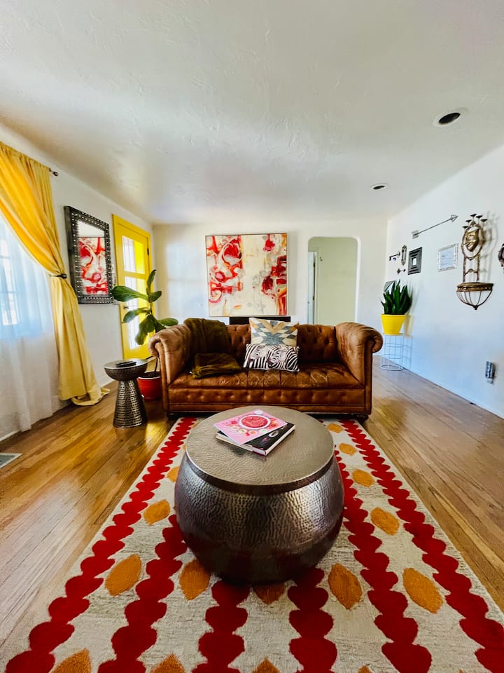 Retro Southwest Casita • Artful Nob Hill Stay - Albuquerque, NM