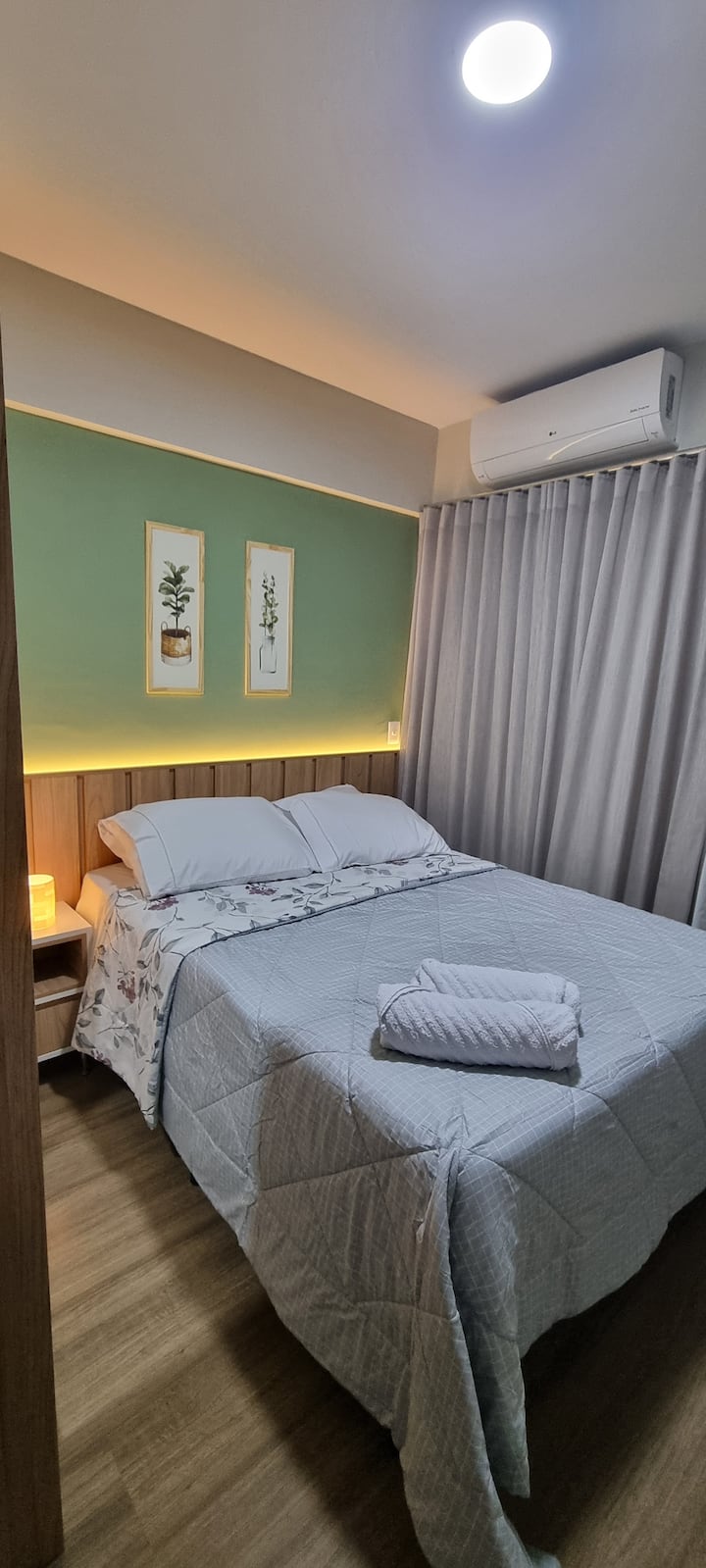 Apê Central  E Tranquilo Com Ar Condicionado! - Curitiba