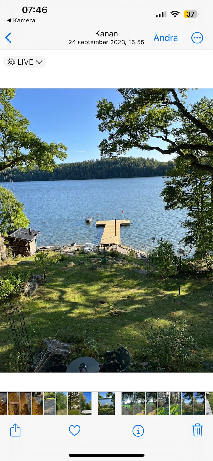Stockholm, Ekerö På öN Kanan
Strandtomt I Mälaren - Ekerö