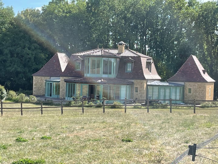 Superbe Chartreuse Périgord Noir,  Jacuzzi - Trémolat