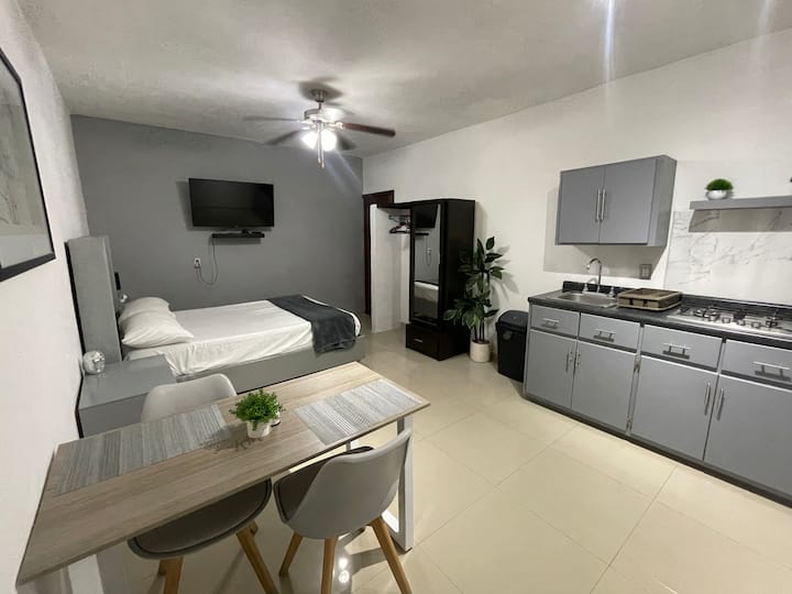 Apartamento Privado, Por Estadio Bbva Y Fundidora - Guadalupe, Mexico