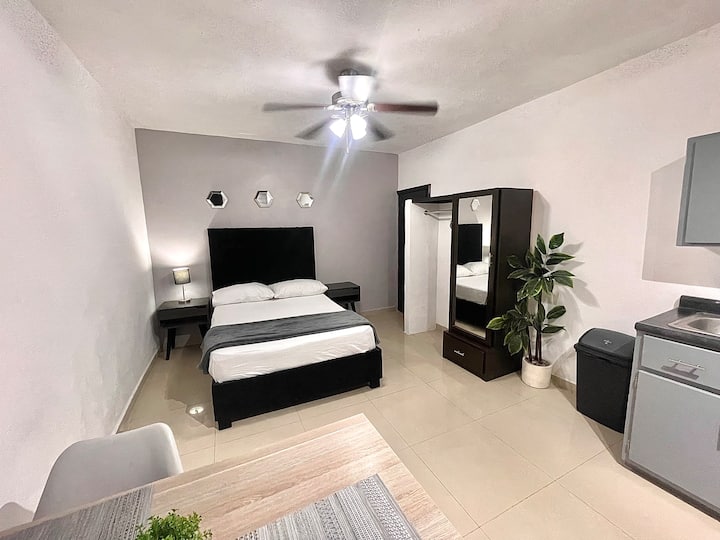 Apartamento Privado, Por Estadio Bbva Y Fundidora - Guadalupe, Mexico