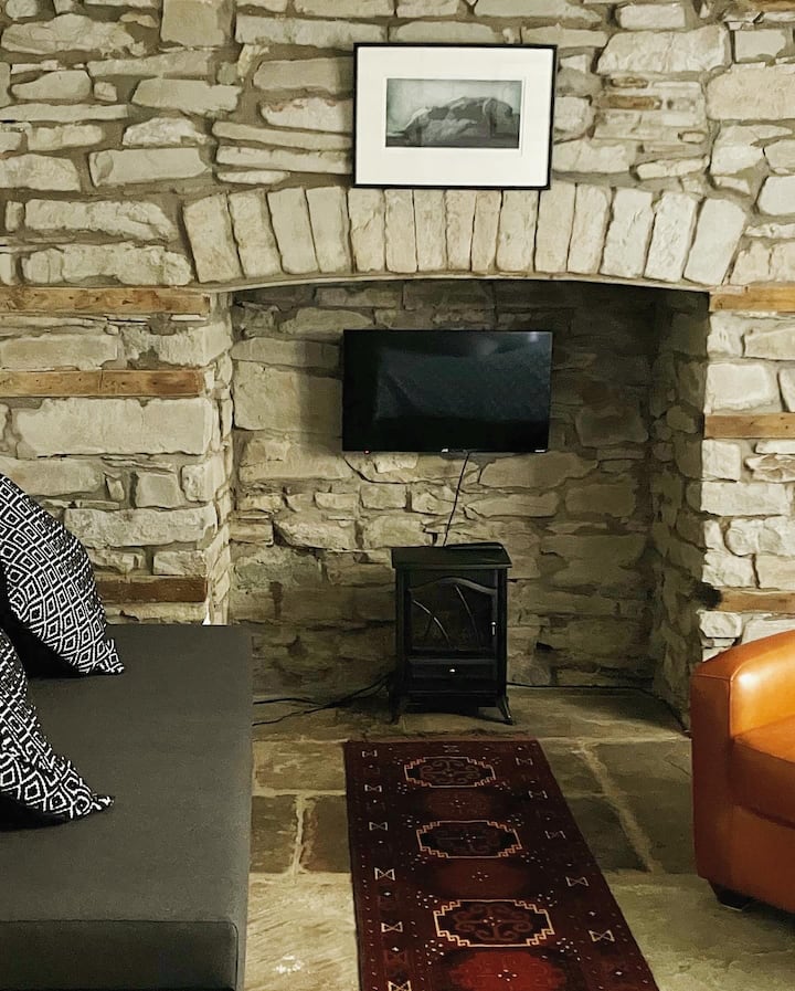 The Lion’s Den Studio - Hay-on-Wye