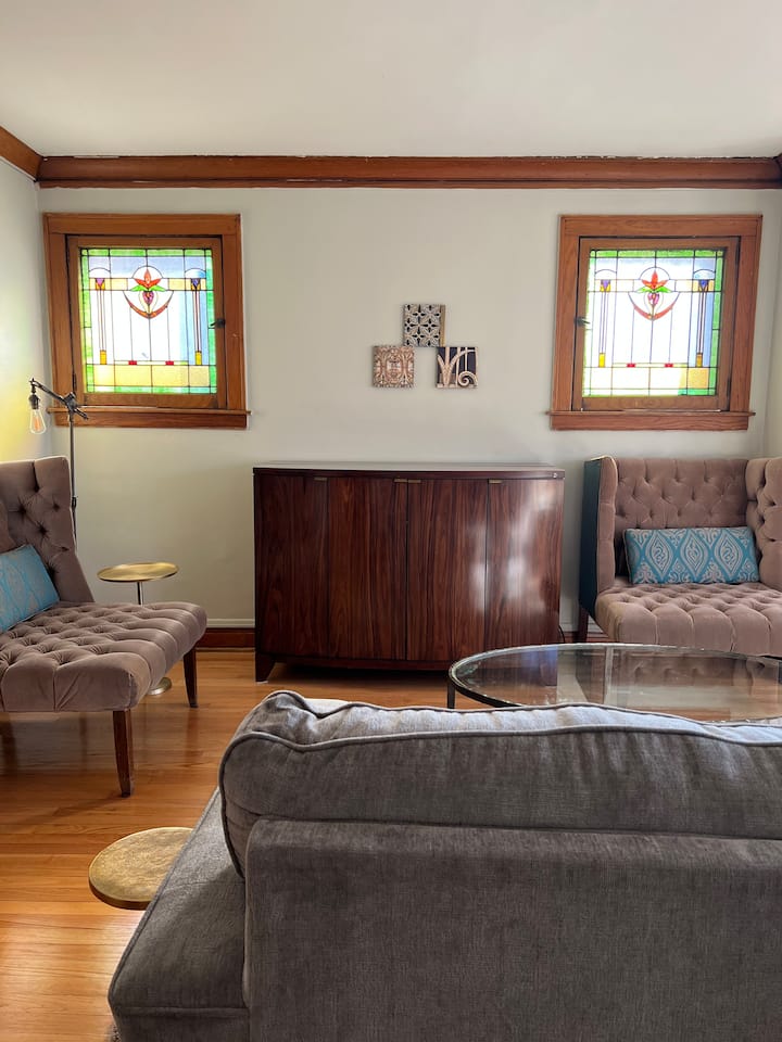 31+stay W/parking. 15 Min Drive To Soldier Field. - Chicago, IL