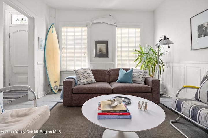 Hudson 19th Century Rowhouse - Catskill, NY