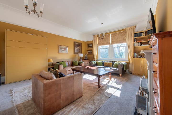 The Masons Lodge - サマセット