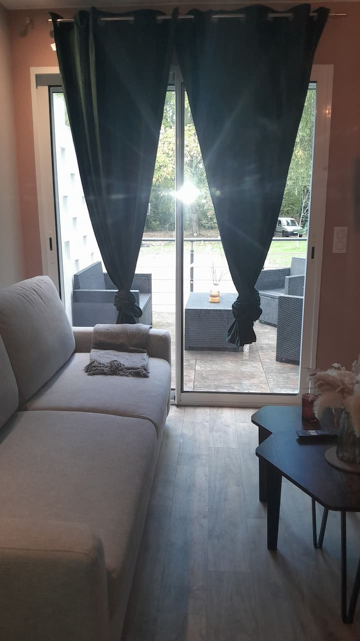 Charmant T2 Terrasse Privée - Parking – Amiens Sud - Amiens