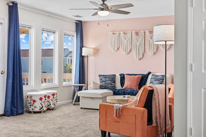Spacious 2bd | Steps To Beach/pier | W/d | Balcony - Surfside Beach, SC