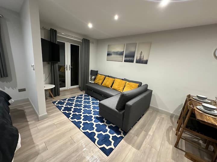 Self-contained Annexe In Mid Wales | Work & Stay - Welshpool