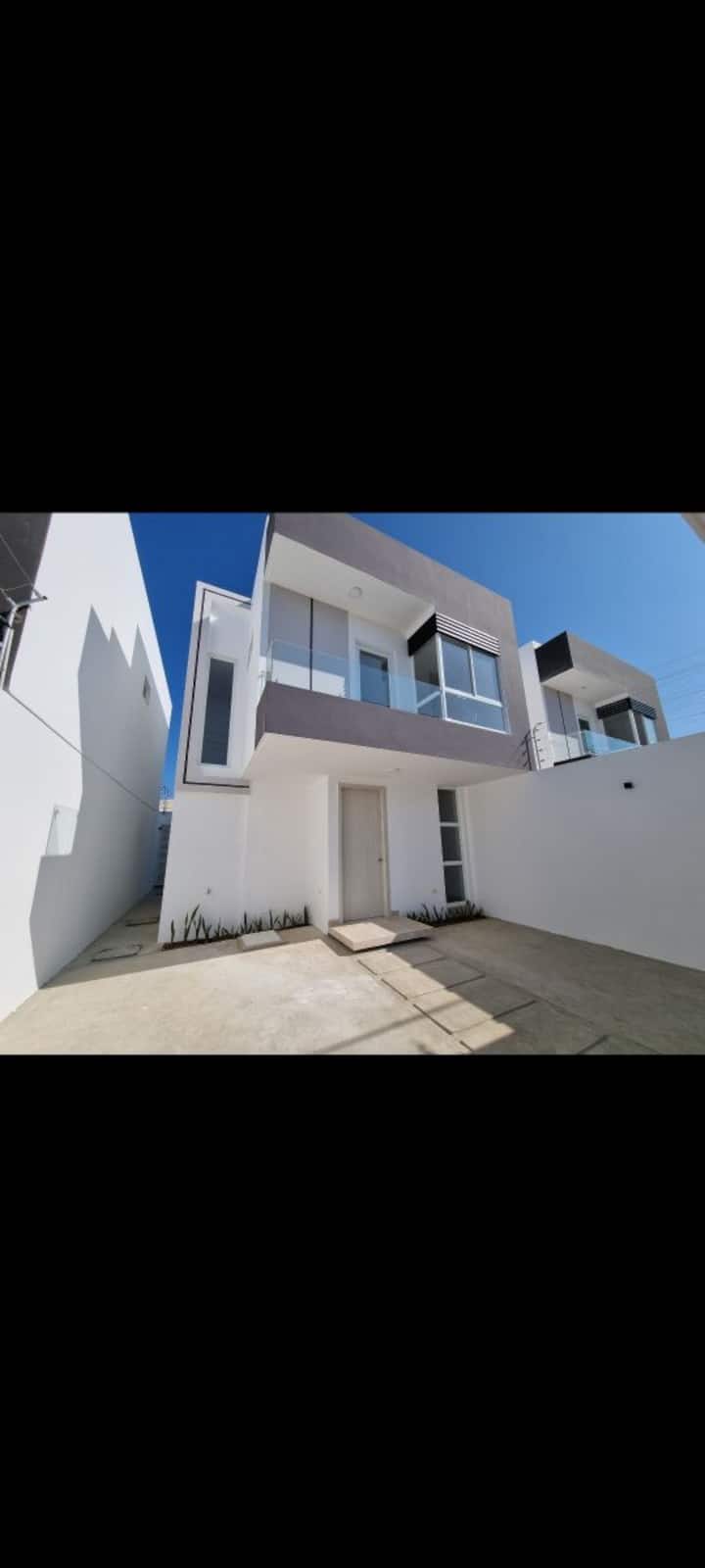 Hermosa Casa En Salinas - Salinas