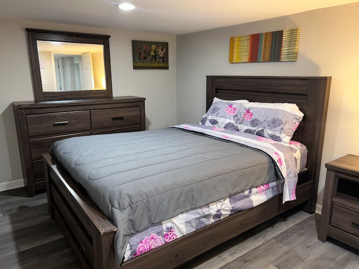 Lee Rd. Extended Stays Basement Bedroom - L - Douglasville, GA