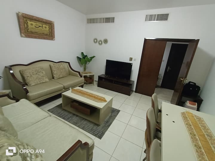 Furnished 3 Bed Rooms - Abu Dhabi