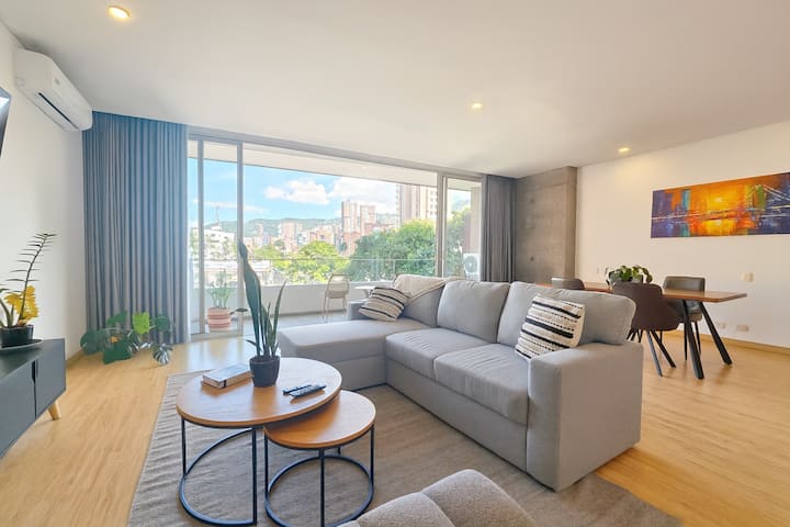 Central Loft @Poblado Fast Wifi 1br, Ac N Laundry - Medellín