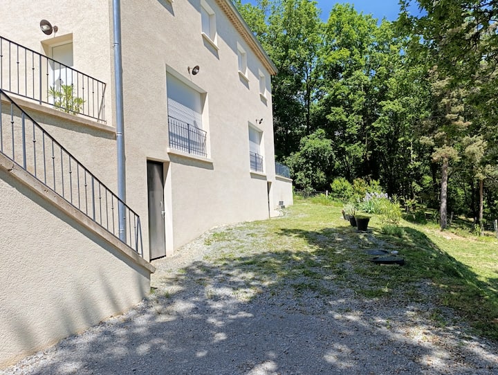 Gîte 12 Voyageurs En Ardèche Chez Martine - Aubenas