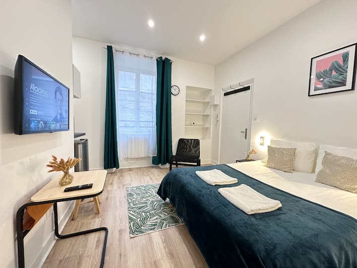 Studio Privé + Café à Volonté + Espace Convivial - Limoges